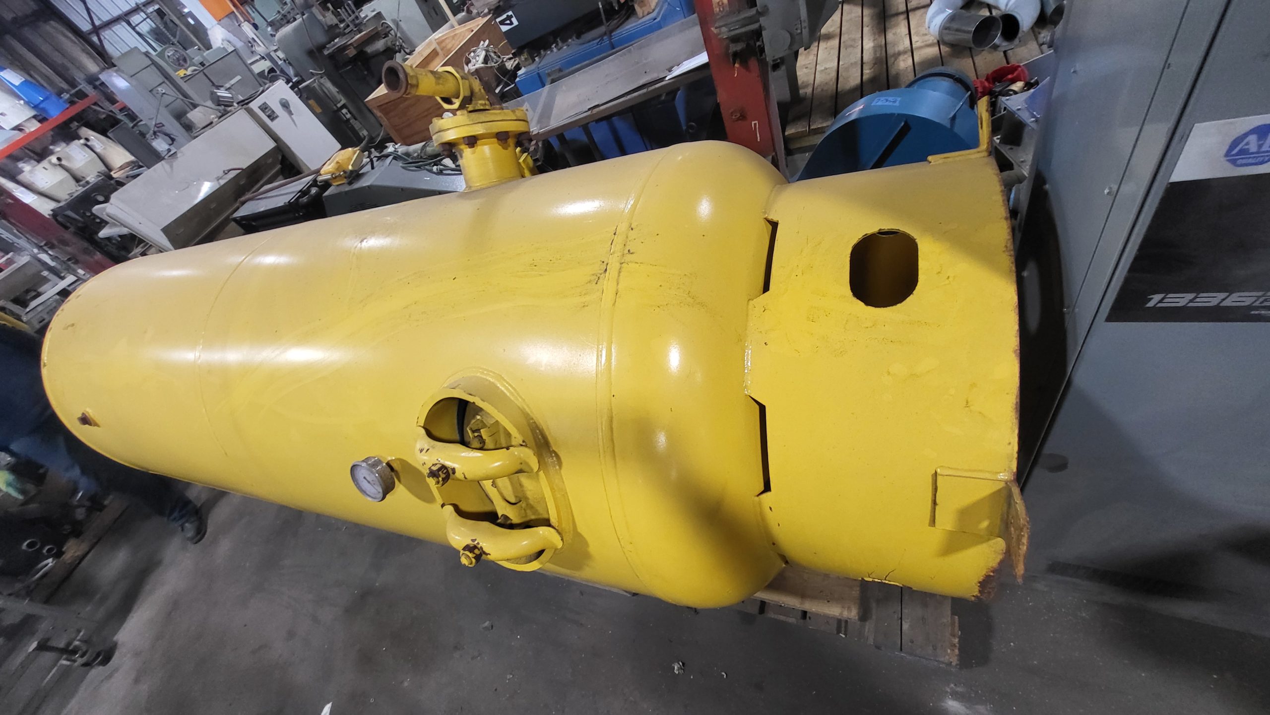 Silvan Industries 1040 Gallon Low Pressure Reservoir Tank ...
